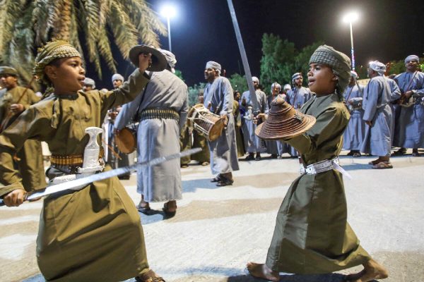 Traditional Music & Art in Oman – Instruments & Dances - True Oman Tours