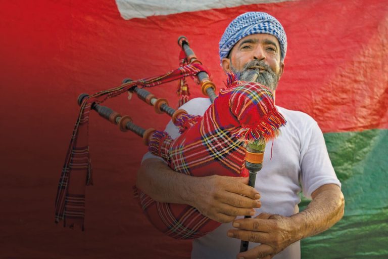 Traditional Music & Art in Oman – Instruments & Dances - True Oman Tours
